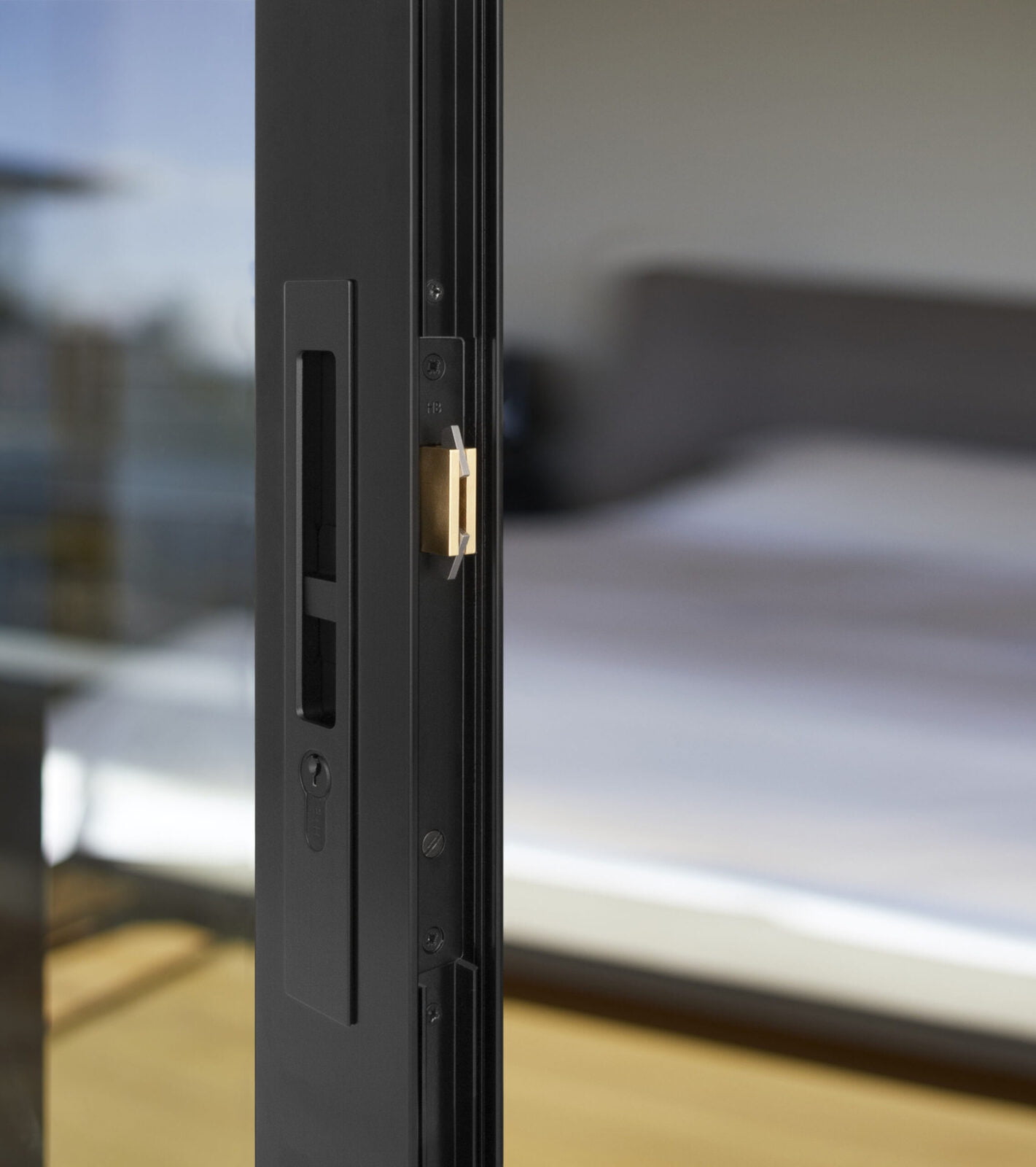 HB640 Series Narrow Sliding Door Lock - 33mm Backset - Halliday + Baillie