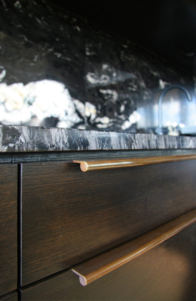 HB385 Continuous Drawer Pull - Halliday + Baillie