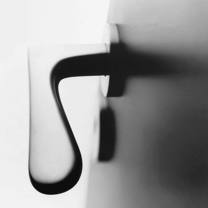 Design with Two Faces: Jasper Morrison’s FSB 1144 Door Handle ...